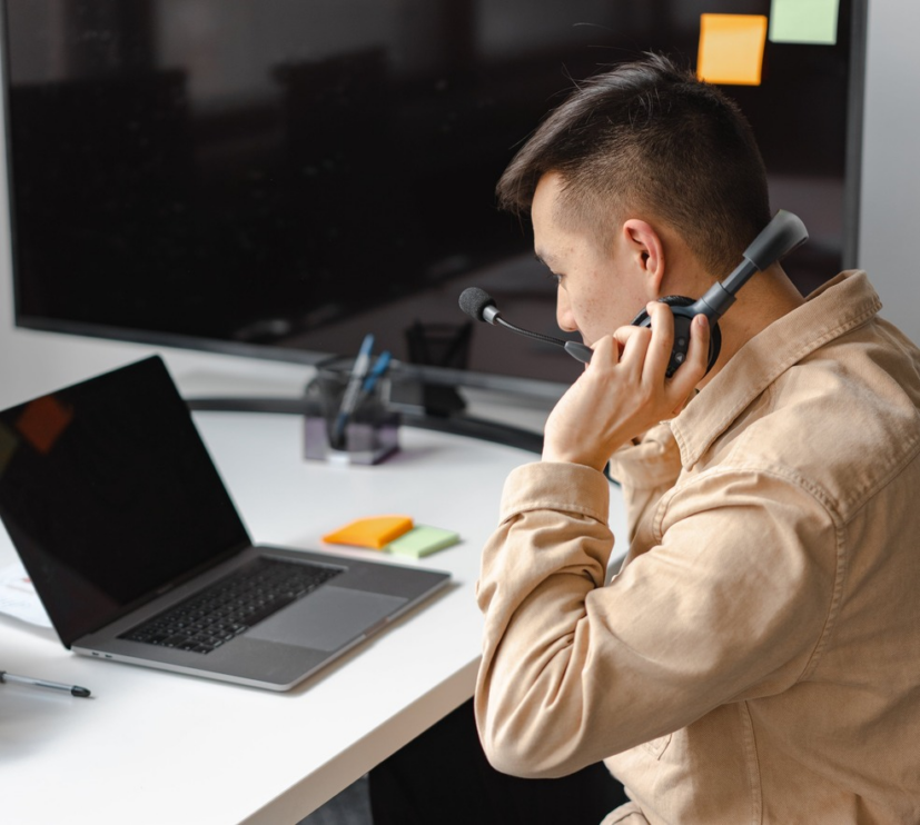 2025 Guide to Key Differences between Digital Phone vs. VoIP