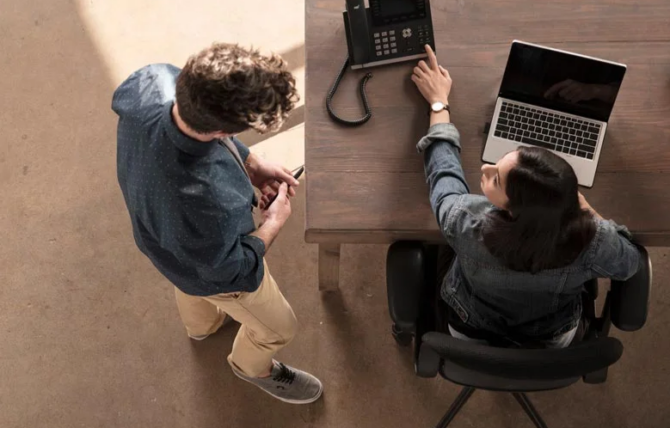 7 Best Business Landline Phone Service Providers 2025 - CloudTalk